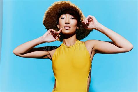 Woman Smile Yellow Swimsuit Hat Trendy Summer Casual Beauty Fashion