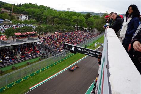 F1 Experiences Starter Tosa FORMULA Emilia Romagna 2024 08 07 2023