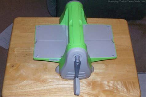 Cuttlebug Machine Review Cuttlebug Dies And Embossing Capabilities