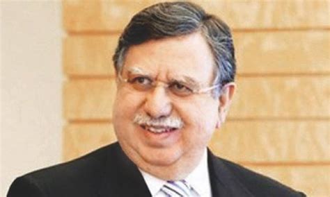 Fia Serves Shaukat Tarin Second Notice Following His Absence Today
