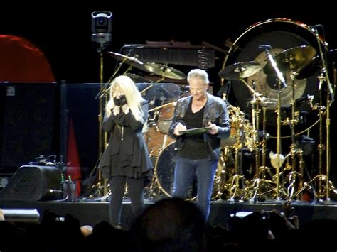 Fleetwood Mac News Photos Fleetwood Mac Live In Newark Nj By