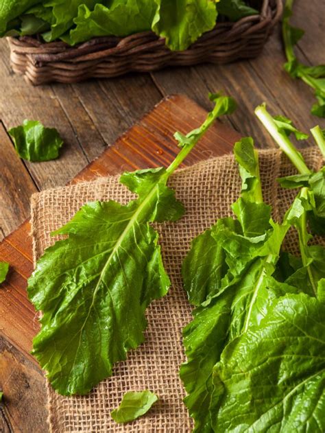 Best Copycat Cracker Barrel Turnip Greens Recipe