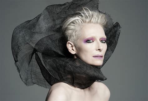 Tilda Swinton Height And Weight Stats Pk Baseline How Celebs Get