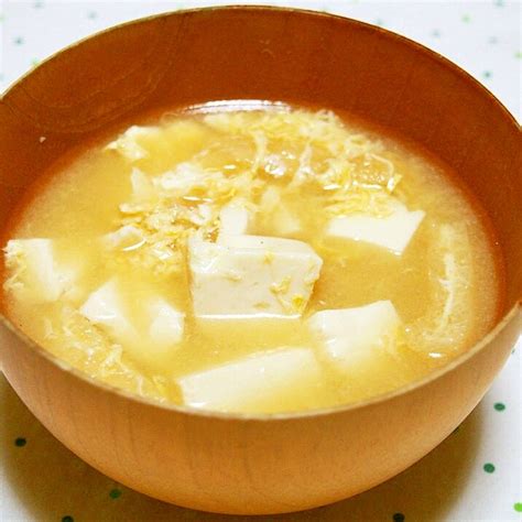 豆腐と卵の味噌汁♪栄養満点♪ レシピ・作り方 By 京たまご8836 楽天レシピ