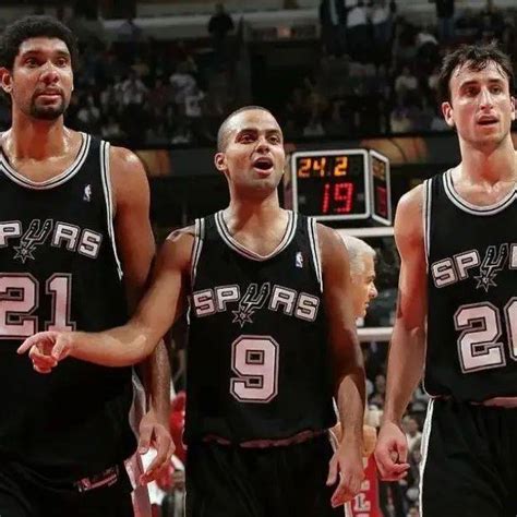 Nba有哪些一人一城的组合？gdp很遗憾，绿军三巨头成就王朝伯德魔术师沃西