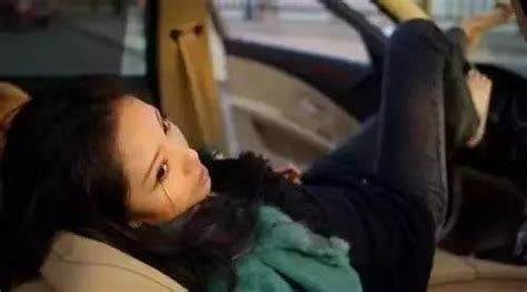 娱乐圈学历不高却很红的明星，最后一位成就卓越