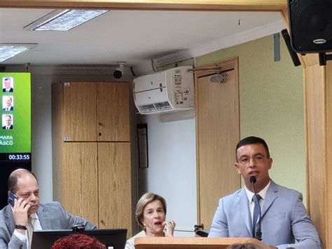 Na Câmara Prefeito Rogério Lins Anuncia Pacote De Entregas Para
