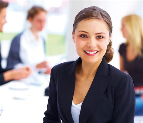 How To Be A Good Manager Leader Leading Edge Leadership