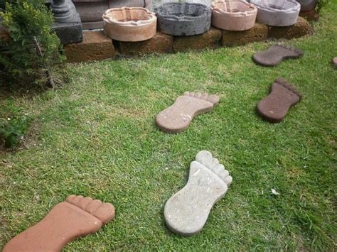 Medidas ideales para huellas de cemento en el jardín consejos y