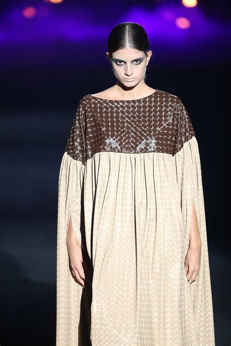 Desfile De Maison Mesa Colección Primavera Verano 2021 72 Edición