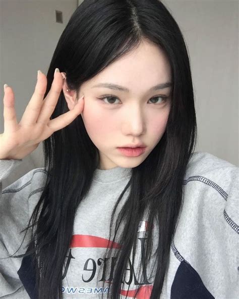 Yrui Rm Cute Makeup Looks Hairstyles Haircuts Pretty People