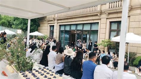 上海烩见餐饮外烩，为uti服装提供餐饮外烩服务，上门自助餐外烩，冷餐会外烩，户外烧烤自助餐，生日派对家宴，宝宝生日宴，公司开业庆典，企业茶歇