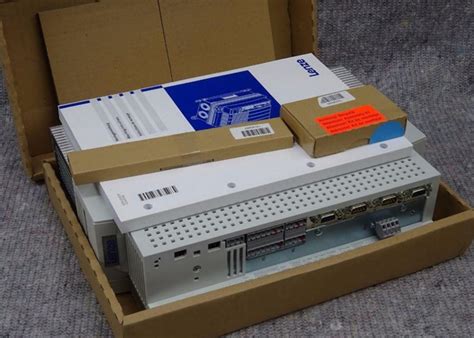 Lenze Evs9324 Esv004 Servo Controller 3 0 Kw 4 Hp Lenze Servo Inverter