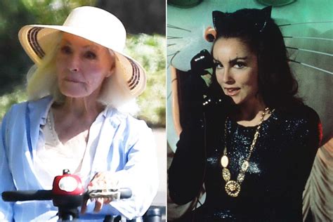 Julie Newmar Te