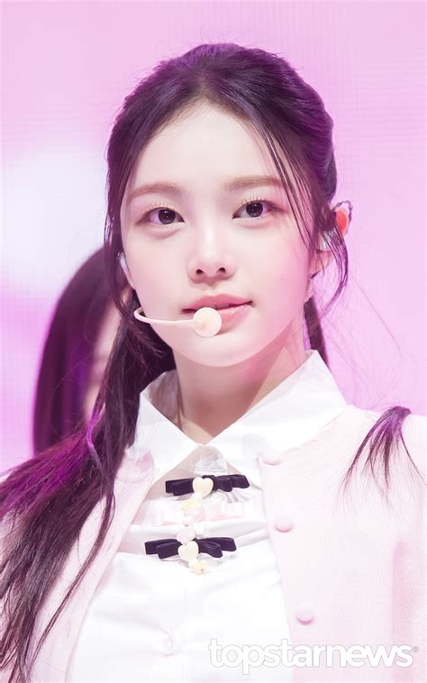 하츠투하츠 H2h 이안 ‘인형보다 큰 눈망울 The Chase 쇼케이스 [hd포토] 최규석 기자 톱스타뉴스 엔터 가요 쇼케이스