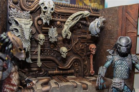 Neca Predator Trophy Wall Predator Neca Alien Vs Predator