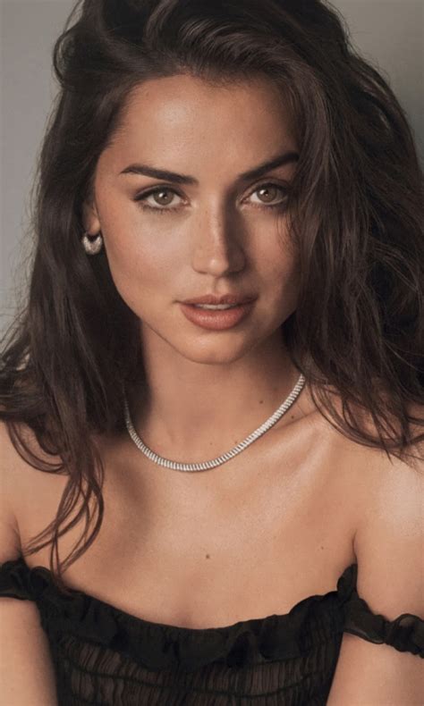Ana De Armas Wallpaper 4k 2024 Portrait