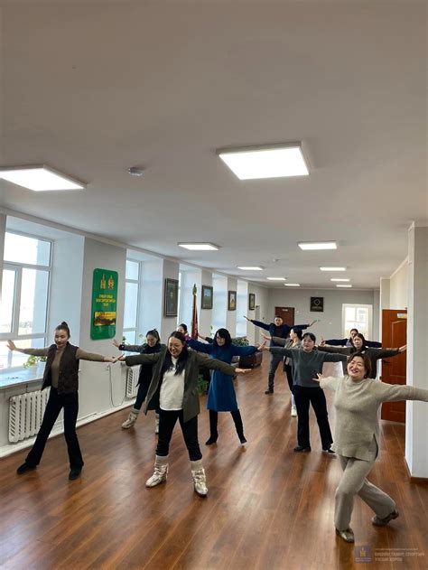 Эрүүл нийгэм Эерэг хандлага уриаг эрхэм болгож идэвхтэй дасгал хөдөлгөөнийг амьдралын хэвшил