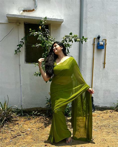 Kanduri Sudha Navel R Navelnsfw