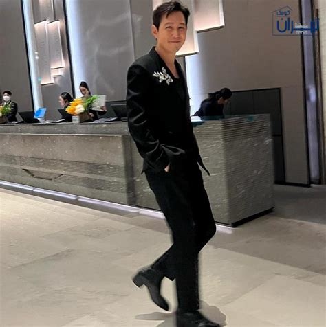 بیوگرافی لی جونگ جه بازیگر نقش سونگ گی هون در سریال بازی مرکب عکس