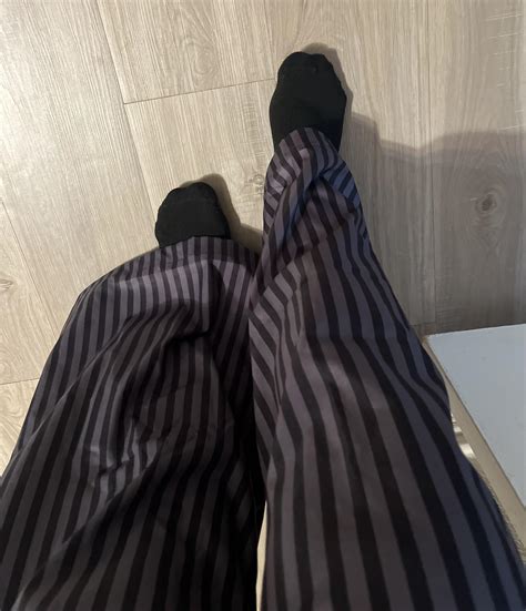 🖤 R Sockfetish