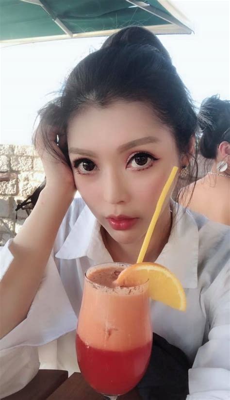 婚後財務獨立！殷琦嫁10億尪喊「不是愛他的錢」被網友酸 她一眼「突破盲點」冷笑：說得沒錯啊 成功女人這麼做