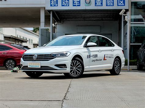 速腾外观实拍高清大图速腾 2019款 200tsi Dsg舒适型 国Ⅵ极地白第1张图片大全太平洋汽车