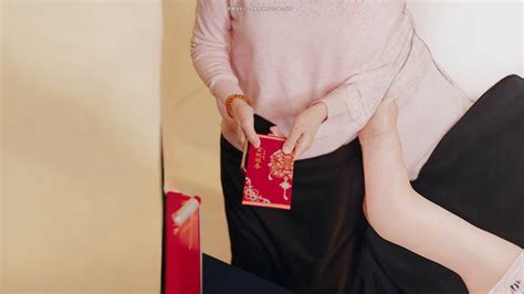 不要轻易借钱给别人，因为借出去的是钱，要回来的是仇 饿了么17吃货节 17吃货节年味超低价 Youtube