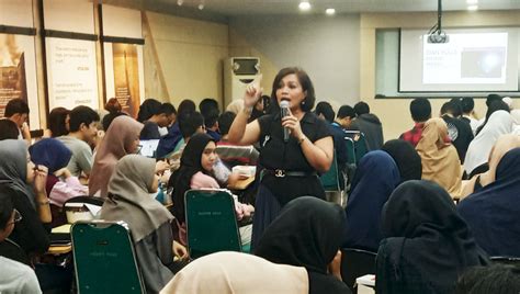 5 Kunci Sukses Dalam Karir Versi Ira Noviarti Alumni Sharing ILUNI