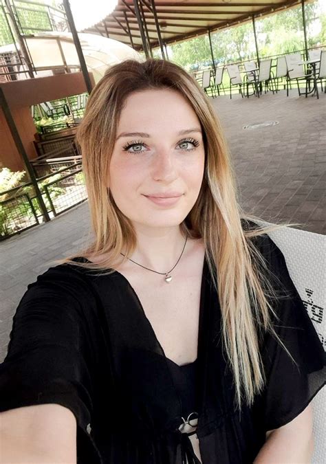 Id 55571 Single From Russia Kateryna From Kyiv 35 Yo Hair Color Brown