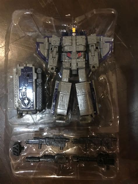 Astrotrain Transformers Siege War For Cybertron Trilogy Hobbies