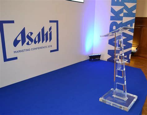 Eventpecky Cz Lectern Table
