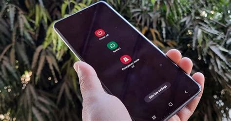 5 Cara Mengatasi Aplikasi Force Close Di HP Kamu