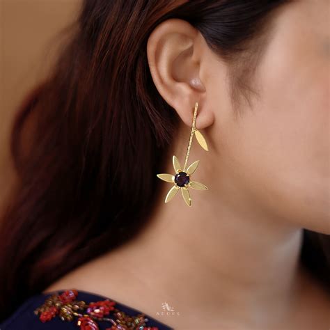 Triton Hammered Stem Flower Glossy Earring Adore By Priyanka