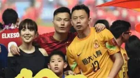 郜林结婚四周年纪念 王晨 控诉”他喜欢撩汉！