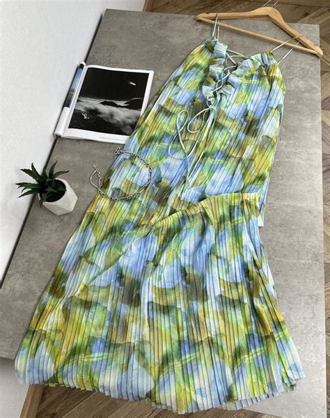 Сарафан — ціна 360 грн у каталозі Сарафани Купити жіночі речі за доступною ціною на Шафі