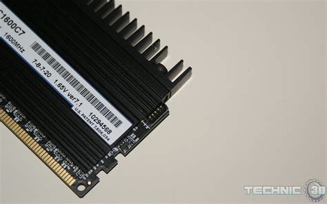 Corsair Dominator 4gb Ddr3 1600 Cl7 Speicherkit Im Test Seite 2