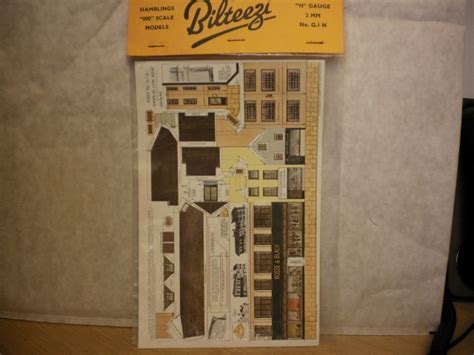 Bilt Eezi G1n Shops In Low Relief Card Kit The Model Train Shop