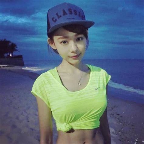 實拍：馬來西亞首都旅遊，竟遇見最誘人的華人美女 每日頭條