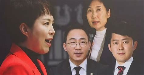 김은혜만 생존힘 못 쓰는 대통령 참모