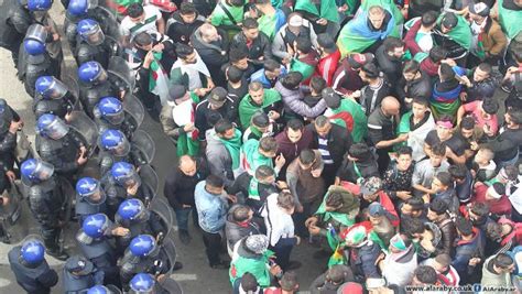 الجمعة الـ14 لحراك الجزائر استفزاز أمني واعتقالات