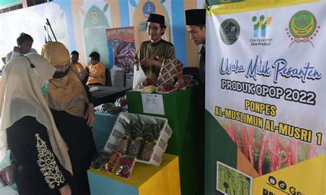 Kemenag Buka Pendaftaran Program Bantuan Inkubasi Bisnis Pesantren
