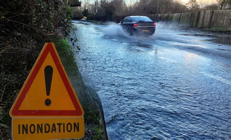 Météo Pluies Inondations Et Avalanches Plusieurs Départements En