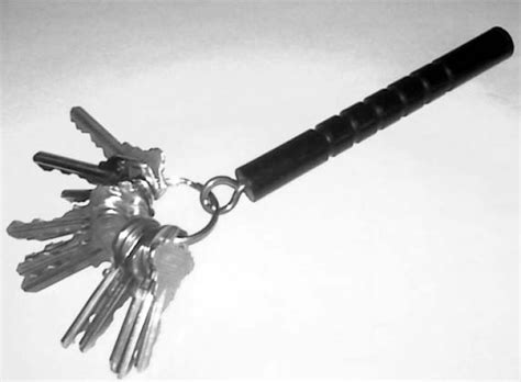 If You Need To Defend Your Self Holding Your Keys Between Your Fingers Can Do More Harm To You