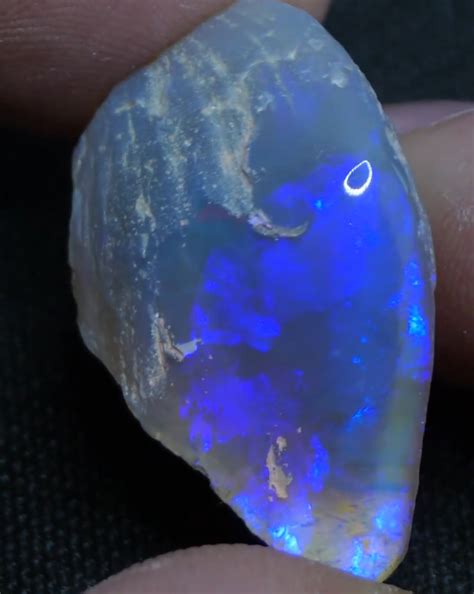 How Opal Fossils Form Inside Australias Lightning Ridge And Coober Ped