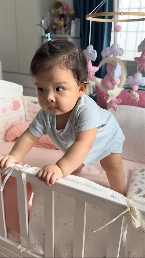 Travel ရာက ဒီလိုလေးပဲ ရပ်ပြလိုက်တာပါ မေမေလန့်သွား 🤣 Facebook