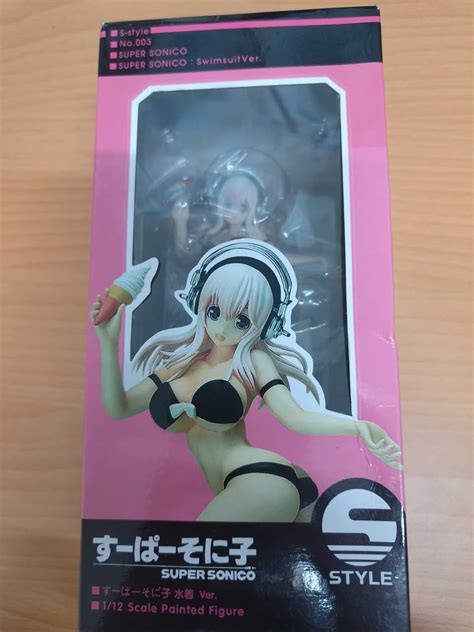 售用不到的聖誕禮物，自行出價，合理就賣 崑山科大板 Dcard