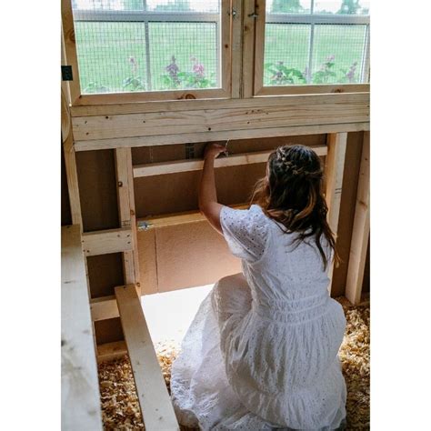 Farmhouse Chicken Coop With Porch Cutest Coops Cutest Coops Llc