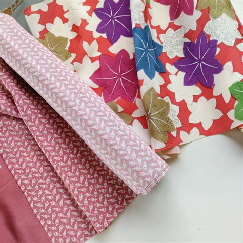 Vintage Japanese Silk Kimono Fabrics Bundle 7 Piece Textile Box