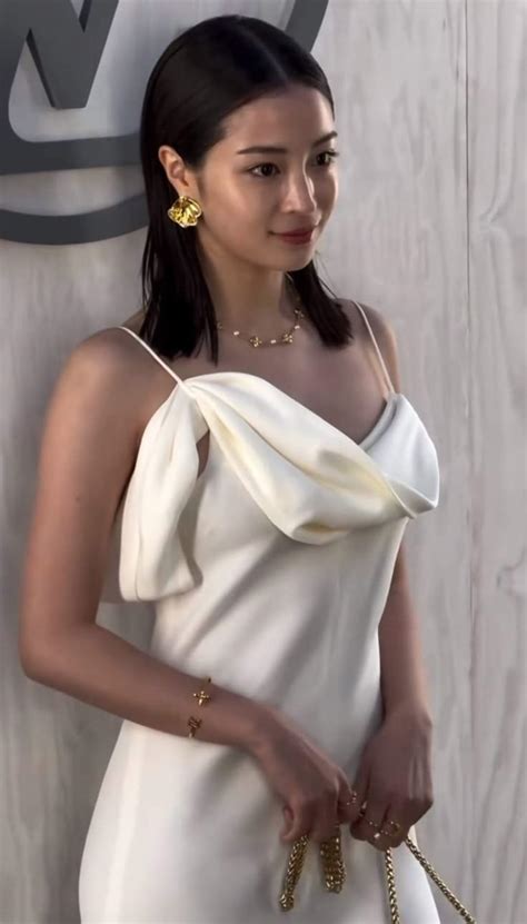 ボード「広瀬すず 広瀬アリス」のピン